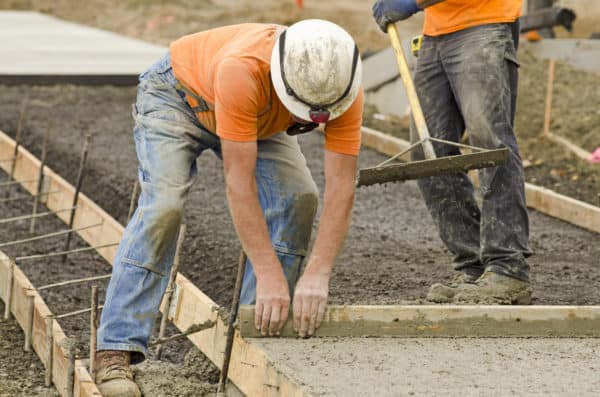 Step-by-Step Guide to Pouring a Perfect Concrete Slab [DIY Tips]