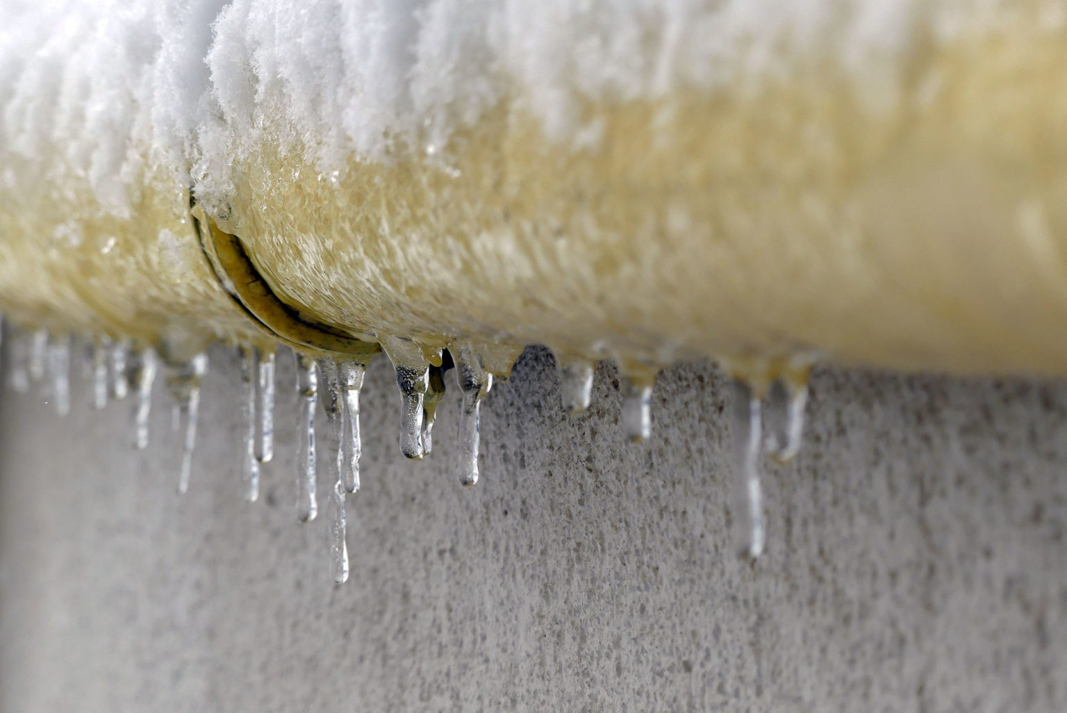 Avoiding Frozen Pipe Disaster: Understanding the Causes and How Pipe ...